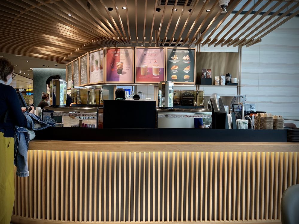 STARBUCKS TERMINAL 2 - Updated November 2025 - 26 Photos - Changi ...