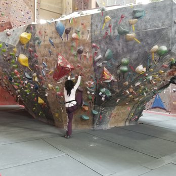 ROCKQUEST CLIMBING CENTER - Updated September 2025 - 41 Photos & 37 ...