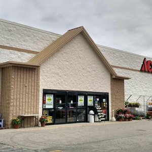 MENARDS - Updated December 2025 - 14 Reviews - 2100 Milwaukee Ave ...