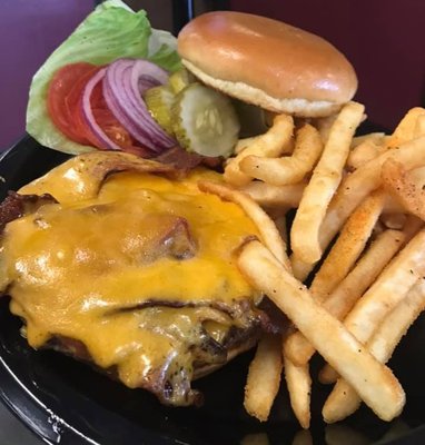 OFF BROADWAY CAFE - Updated January 2025 - 10 Photos & 25 Reviews ...