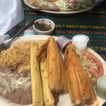 LA CHOZA MENUDAZO & TAMALOTES - Updated December 2025 - 96 Photos & 91 ...