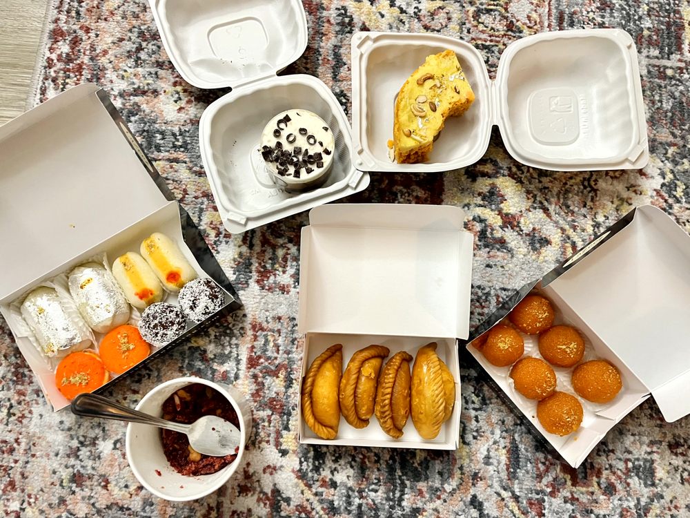 LAZEEZ BY DHABA - Updated January 2025 - 113 Photos & 40 Reviews - 745 ...