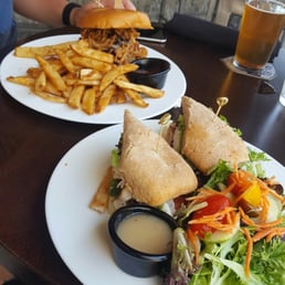 THE POINT PATIO BAR & BISTRO - Updated March 2025 - 508 Photos & 485 ...