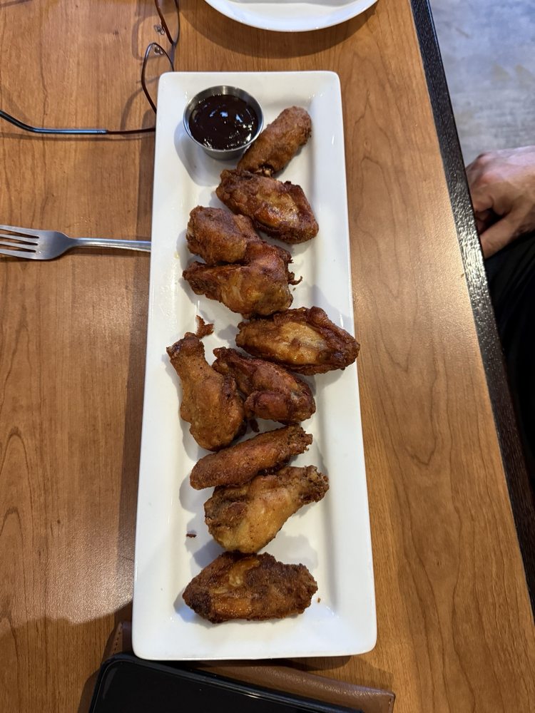 MAPLE LOUNGE & GRILL - Updated December 2025 - 101 1st Avenue E, Brooks ...