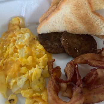 CENTENNIAL CAFE - 23 Photos & 46 Reviews - 5207 Centennial Blvd ...