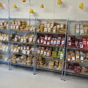 CRANBERRY SWEETS COMPANY - Updated October 2025 - 44 Photos & 65 ...