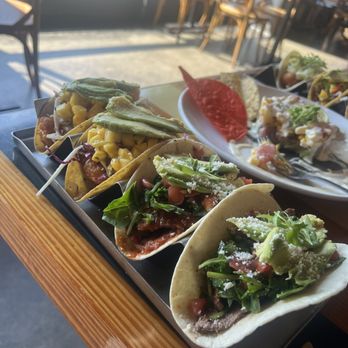 SESSION TACO - STREETS OF ST. CHARLES - Updated May 2025 - 477 Photos ...