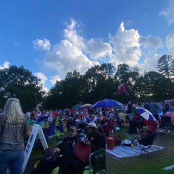 TANGLEWOOD - Updated July 2025 - 258 Photos & 150 Reviews - 297 W St ...