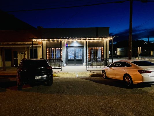 LEGENDS POOL HALL - Updated July 2024 - 27 Photos - 302 SE 1st Ave ...