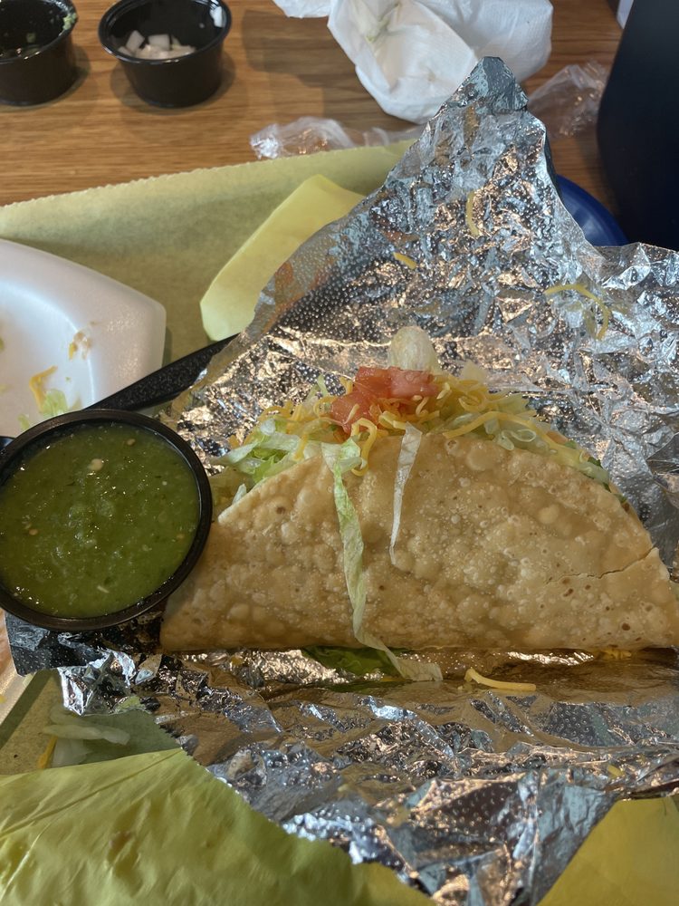 FASTACO - CROWLEY - Updated December 2025 - 117 N Hampton Rd, Crowley ...