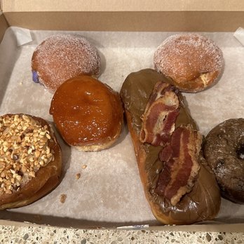 THE DONUTTERY - Updated June 2024 - 5220 Photos & 4892 Reviews - 17420 ...