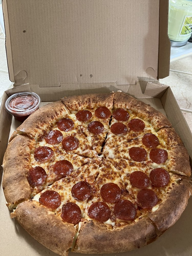 PERONI PIZZA - Updated December 2025 - 21 Photos & 77 Reviews - 1734 W ...