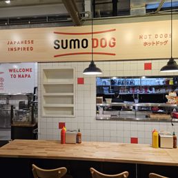 SUMO DOG - Updated July 2025 - 103 Photos & 40 Reviews - 610 1st St ...