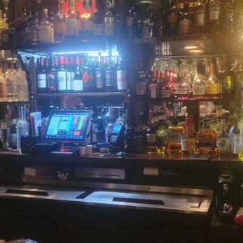 STONE BAR INN - Updated March 2025 - 206 Photos & 180 Reviews - 6180 ...