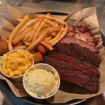 CHECKERED PIG BBQ & RIBS - 48 Photos & 79 Reviews - 155 Crown Dr ...