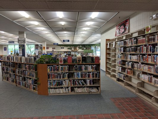 TAYLOR COMMUNITY LIBRARY - Updated November 2025 - 18 Photos - 12303 ...
