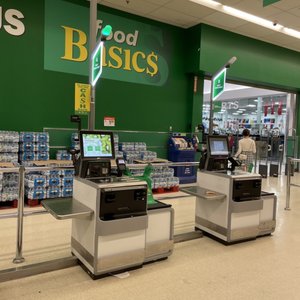 CARLOAD ON THE BEACH - 21 Reviews - 2038 Queen St E, Toronto, Ontario ...