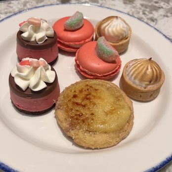 LINE & LURE SEAFOOD KITCHEN & TAP - Updated December 2025 - 535 Photos ...