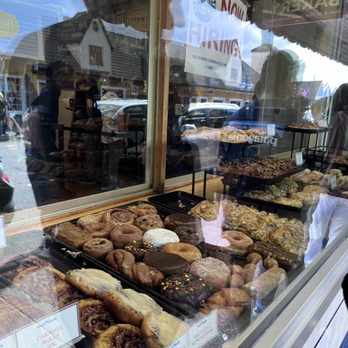 SLUYS POULSBO BAKERY - Updated January 2025 - 1082 Photos & 918 Reviews ...