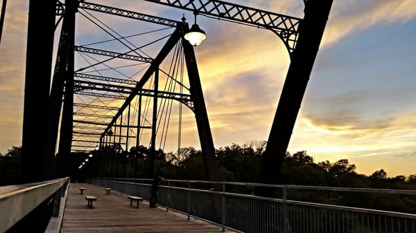 FAUST STREET BRIDGE - Updated March 2026 - 95 Photos & 18 Reviews - 554 ...