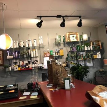 DEBI’S BARBER SHOP - Updated January 2026 - 12 Photos - 50 Elmwood Ave ...