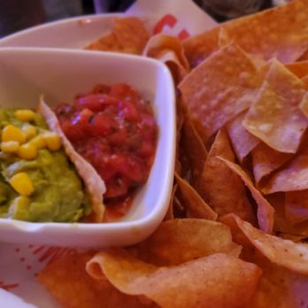 RED ROBIN GOURMET BURGERS AND BREWS - Updated February 2025 - 100 ...