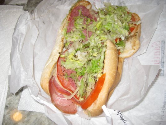 SANTINI’S NEW YORK STYLE DELI - RESTON - Updated December 2024 - 137 ...