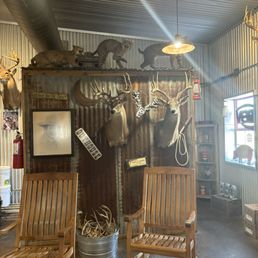 STRAIGHT OFF THE ROAD BBQ - Updated July 2025 - 48 Photos & 138 Reviews ...