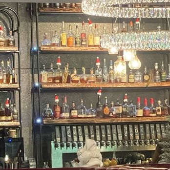 BOURBONS CRAFT KITCHEN AND BAR - Updated December 2025 - 133 Photos ...