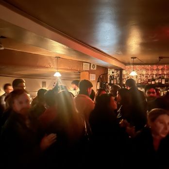 LITTLE BRANCH - Updated April 2025 - 321 Photos & 1093 Reviews - 22 7th ...