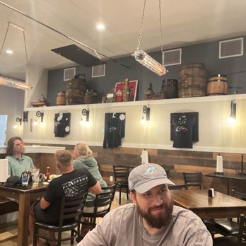 PSJ CELLAR RESTAURANT AND BAR - Updated December 2025 - 104 Photos & 86 ...