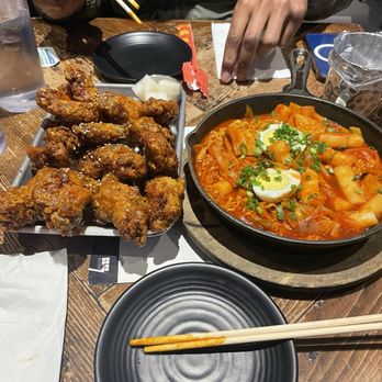 DEN DEN KOREAN FRIED CHICKEN - Updated July 2024 - 850 Photos & 523 ...