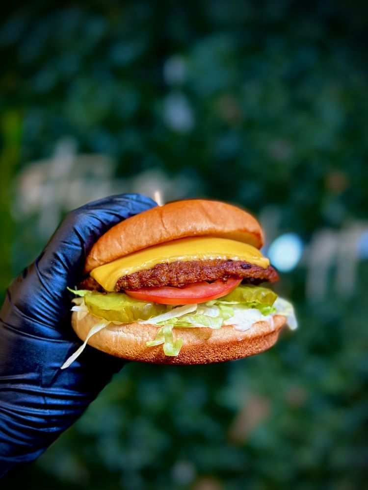 PHILLY DAT UP - Updated August 2025 - 17 Photos - 9350 Cortana Pl ...