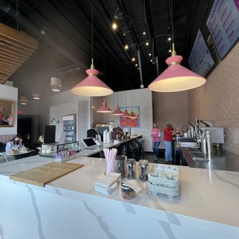 THE BOMB BAR - Updated December 2025 - 24 Photos - 466 Savannah Hwy ...