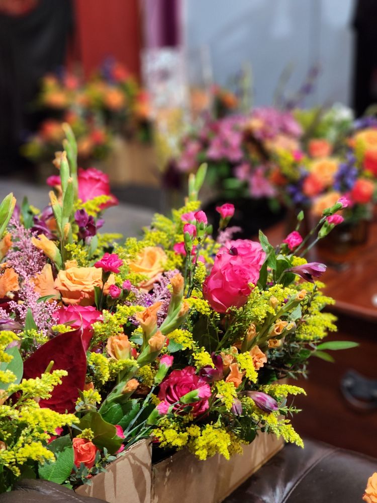 BUDS BLOOMS AND BAD ASSES - Updated August 2025 - 133 Photos & 28 ...