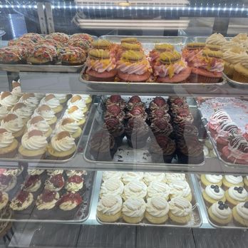 KREAMIES - Updated December 2025 - 59 Photos & 24 Reviews - 367 W ...