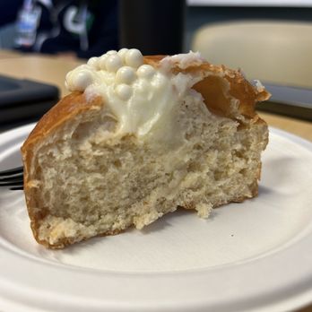 BRIO BRIO BAKERY & CAFÉ - Updated May 2024 - 963 Photos & 445 Reviews ...