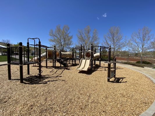 HIGHLAND RANCH PARK - Updated May 2024 - 13 Photos - 5933 Begonia Ct ...