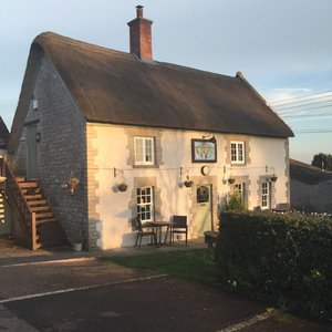 KINGSDON INN - Somerton, Somerset, United Kingdom - Pubs - Phone Number ...