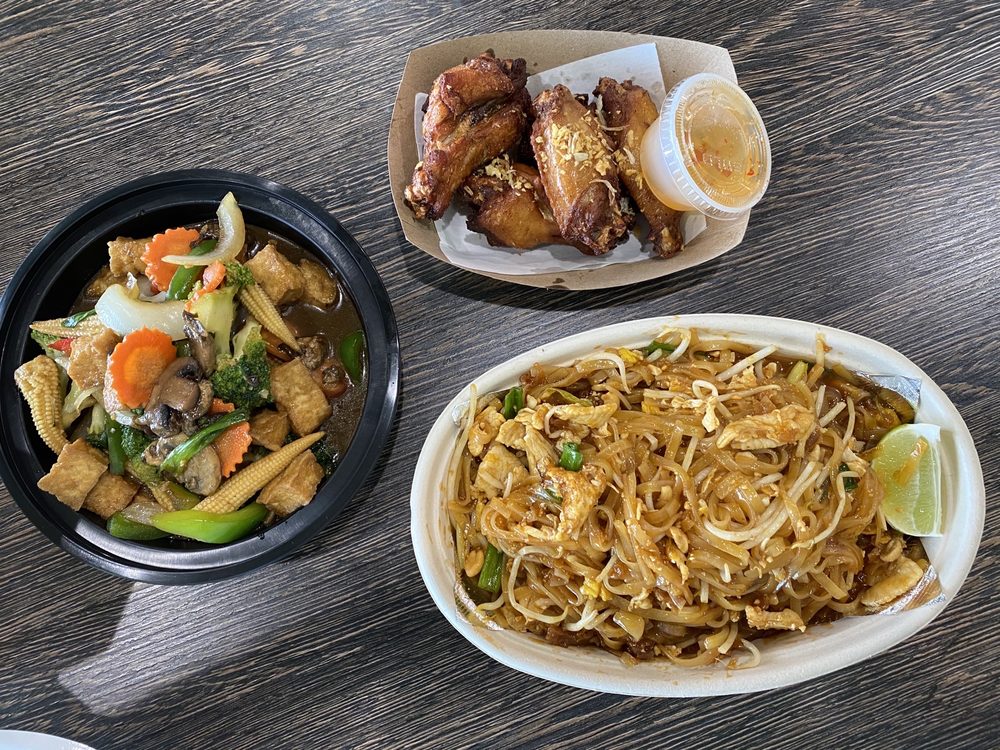 SABAIDEE LAO & THAI STREET FOOD - PROSPER - 152 Photos & 186 Reviews ...