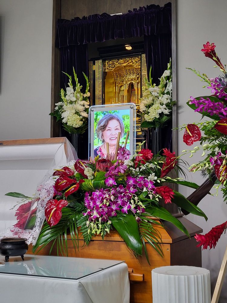 MAHALO FLOWERS - Updated January 2026 - 72 Photos & 132 Reviews - 9901 ...