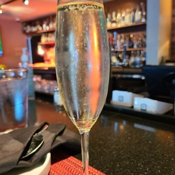 TARBELL’S THE TAVERN - Updated July 2024 - 207 Photos & 165 Reviews ...