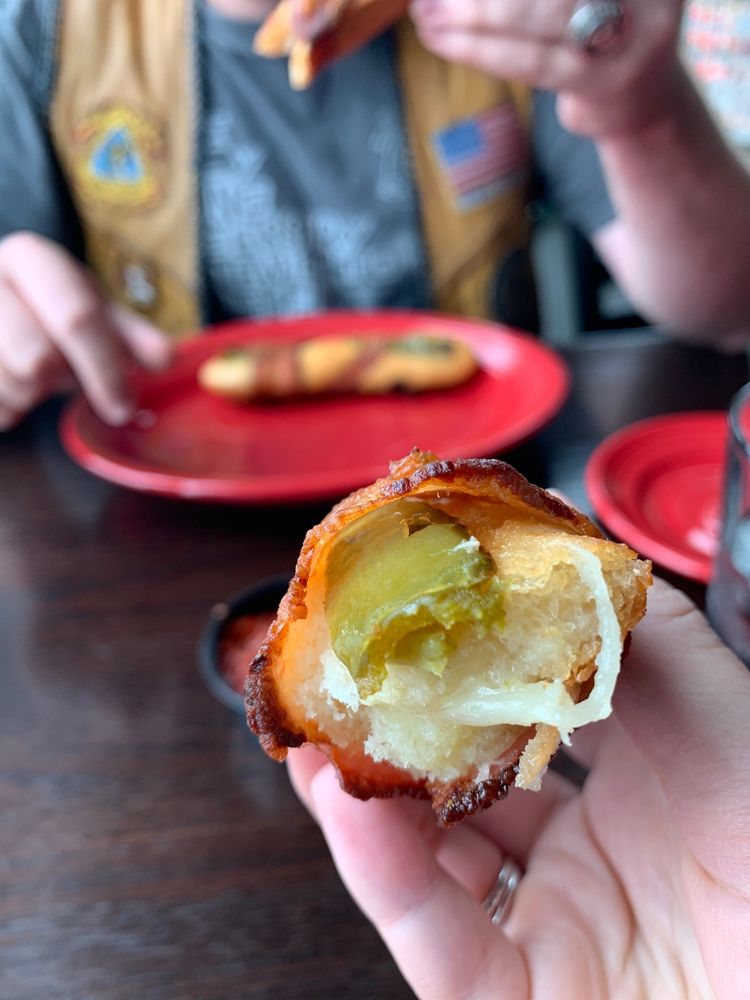 STRAP TANK BREWERY - Updated May 2024 - 515 Photos & 526 Reviews - 3661 ...