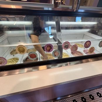 VAN LEEUWEN ICE CREAM - LONG BEACH - Updated August 2024 - 246 Photos ...