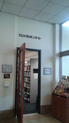 VISTA LIBRARY - Updated September 2025 - 23 Photos & 53 Reviews - 700 ...