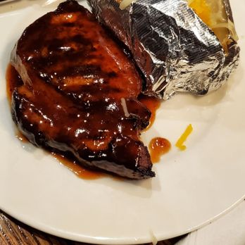 MAD BOAR RESTAURANT & PUB - Updated December 2025 - 291 Photos & 187 ...