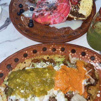 ESTILO AZTECA - Updated August 2024 - 206 Photos & 106 Reviews - 5124 W ...