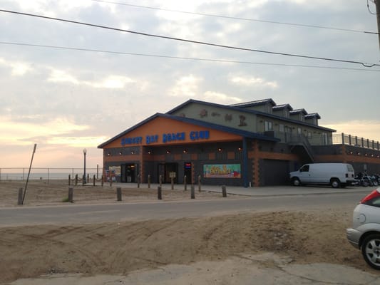 SUNSET BAY BEACH CLUB - Updated July 2025 - 12911 Iola Dr, Irving, New ...