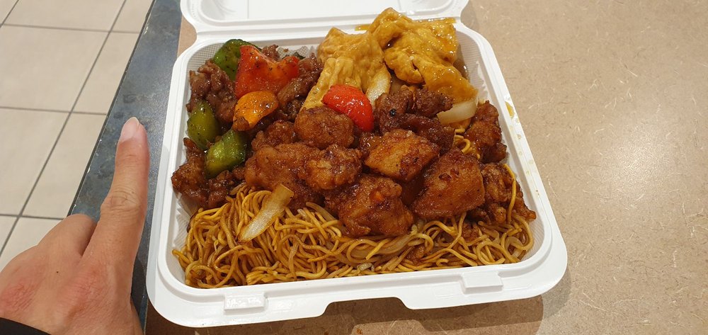 FUSIA ASIAN KITCHEN - Updated December 2025 - 17 Reviews - 595 Bay St ...