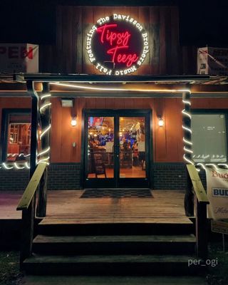 TIPSY TEEZE - Updated October 2025 - 12 Photos - 246 Cheat Rd, Morgantown, West Virginia - Music ...